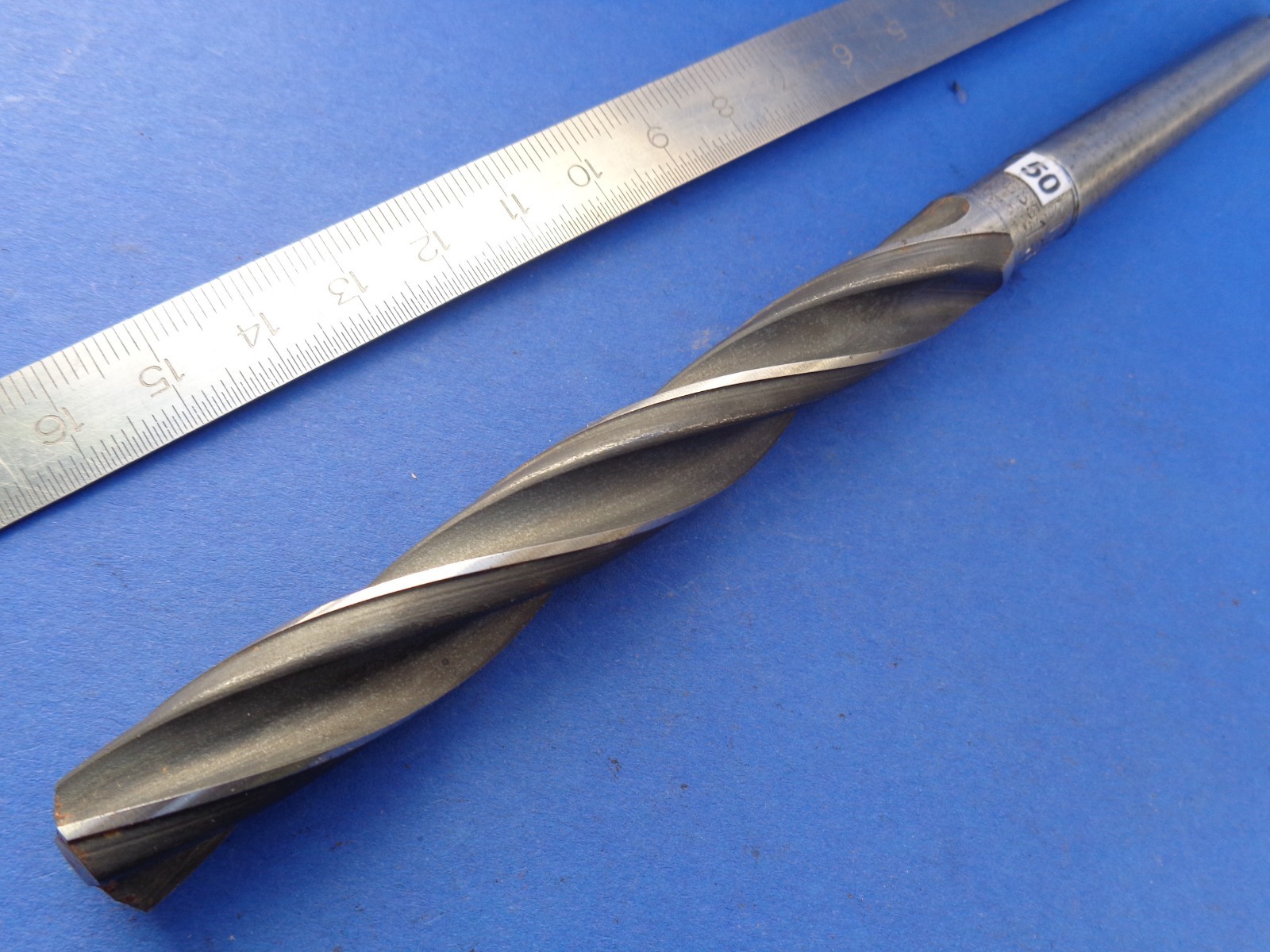 Bohrer Aufbohrer Dreischneider Ø 13,5 bis Ø 17,75 HSS Stock Gühring May ...