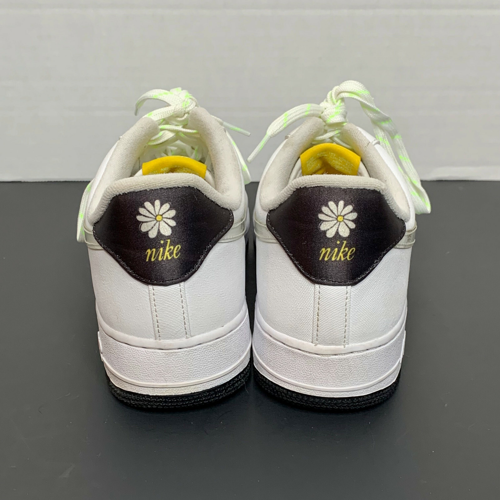 Nike Air Force 1 '07 LV8 Daisy Sneakers Shoes Mens Si… - Gem