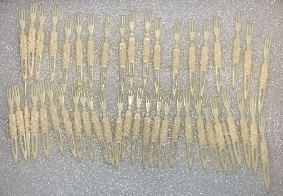 Lot of 46 Vintage MCM Faux Ivory Plastic Party Picks Barware Cocktail ...