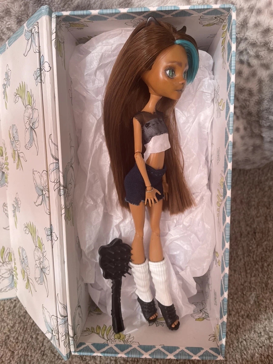 Clawdeen Wolf Base