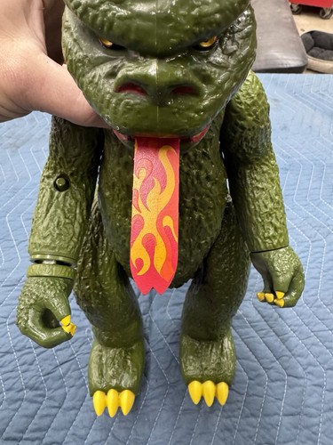 Vintage Mattel Toho 1977 Godzilla w/ Shooting Hand Good Condition | eBay