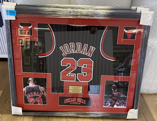 MICHAEL JORDAN FRAMED JERSEY ORIGINAL AUTO SIGNED WITH COA | eBay