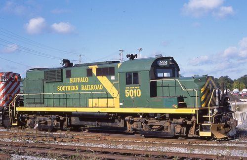 Buffalo & Southern RS11 # 5010 @ Hamburg, NY 9/24/2006 | eBay
