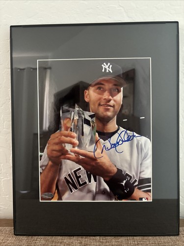 Derek Jeter Signed 8x10 Photo Steiner Sticker/COA Framed 11x14 - Bold ...