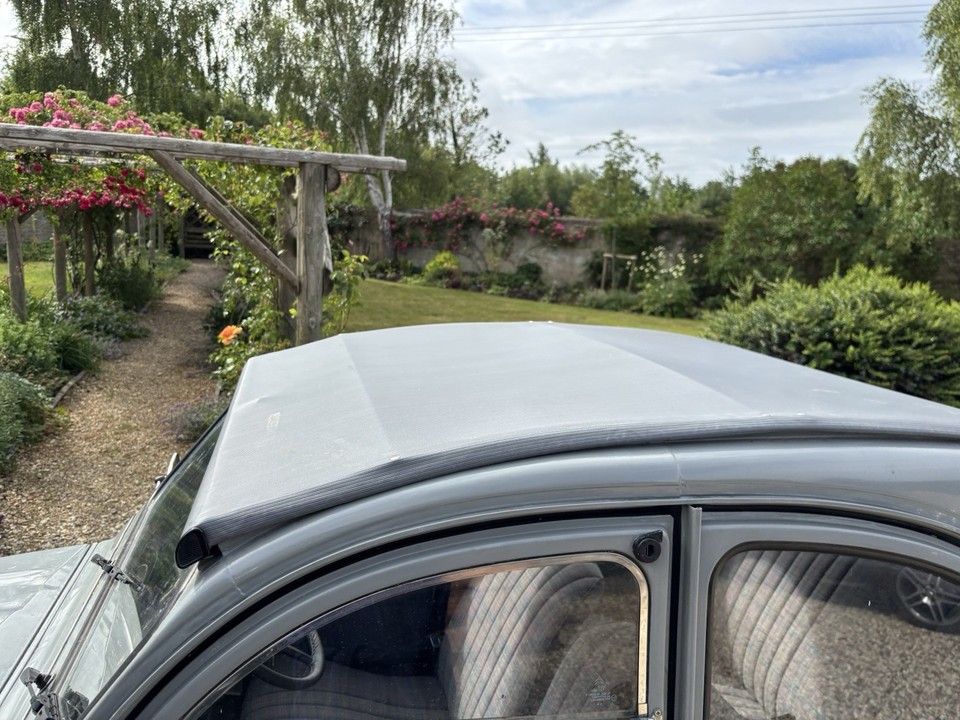 Citroen 2CV Vinyl Hood, 3 years old, excellent condition. Rear screen ...