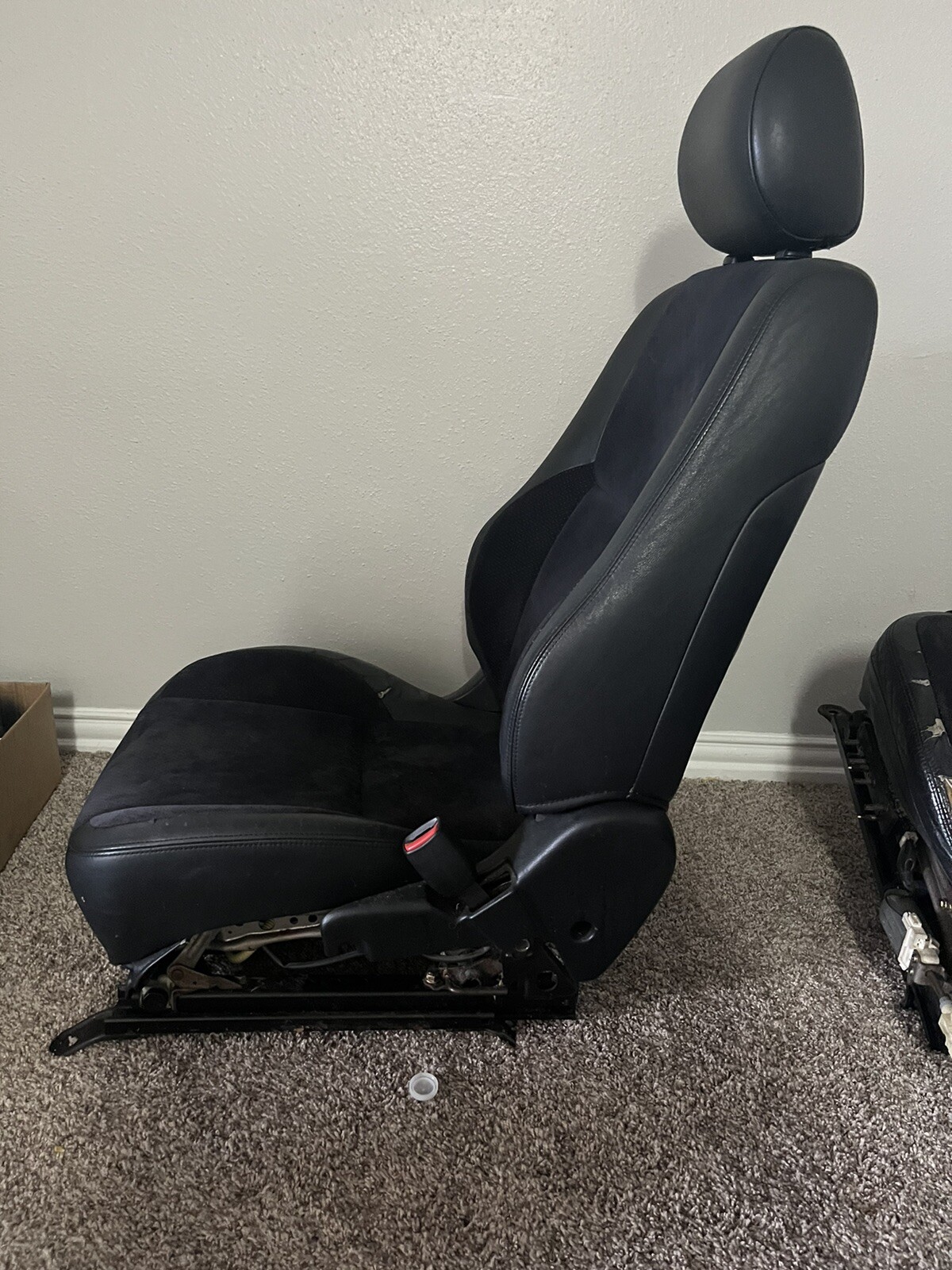 2001-2005 LEXUS IS300 SEAT FRONT PASSENGER LEATHER W/ HEADREST OEM | eBay