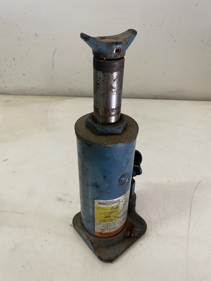 MERCEDES SPRINTER Bottle Jack Diesel W906 - A9065800018 | eBay
