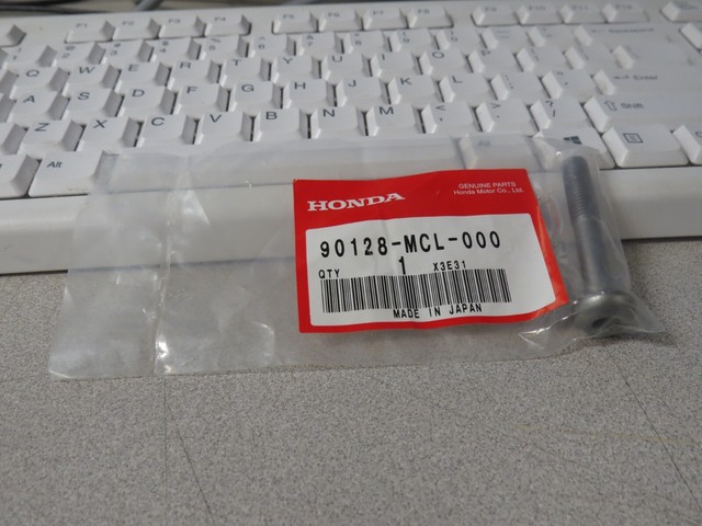 Honda 2001-2007 Shadow VT CB Socket 8x50 Bolt 90128-mcl-000 OEM for ...