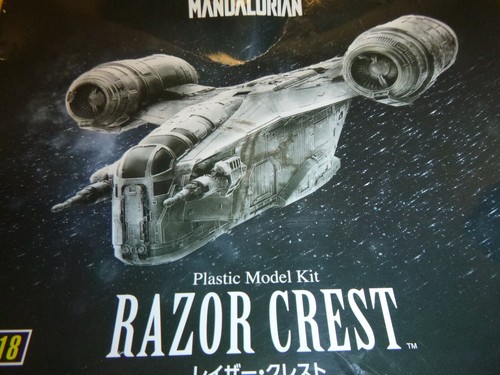 NEW Razor Crest #18 mini model kit (MIB) Star wars Mandalorian (2021 ...
