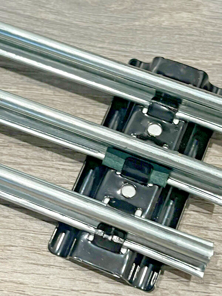 10" Straight O Gauge Tubular Track with Power Lock-On Menards Train ...