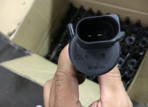 Windshield Headlight Wiper Washer Pump For BMW E36 E38 E46 X5 ...