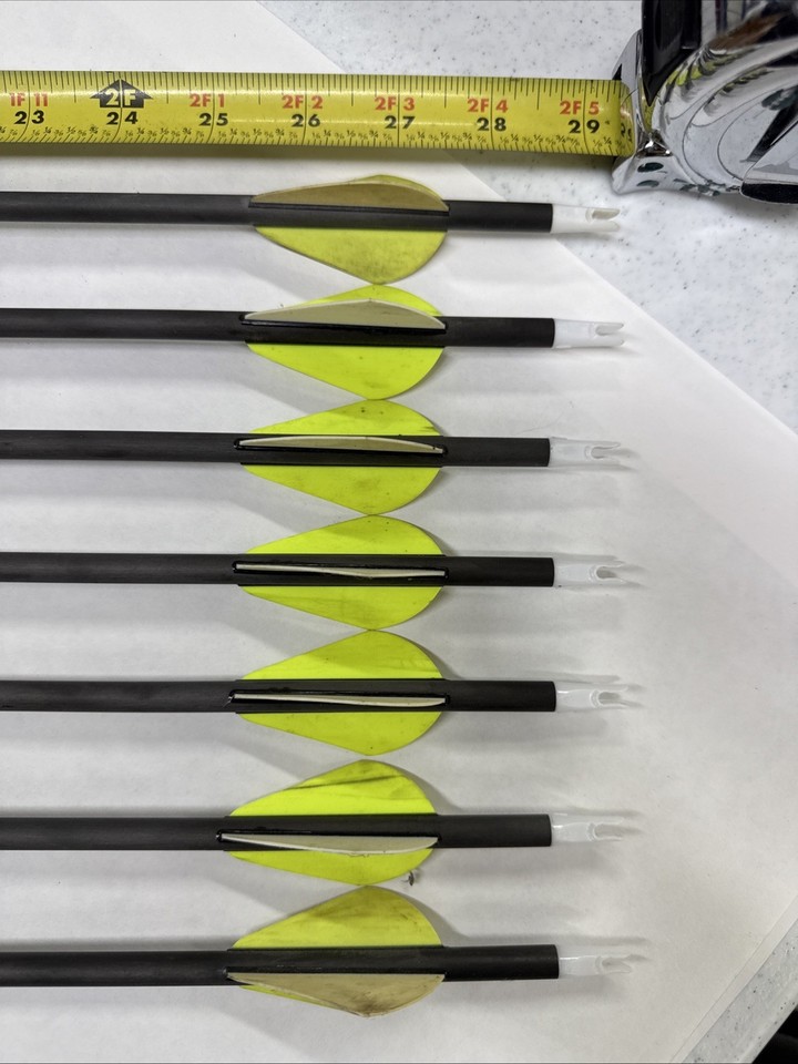 Blackout X5 Envy 340 Spine Carbon Arrows - Lot Of 7 - Item 1997 | eBay