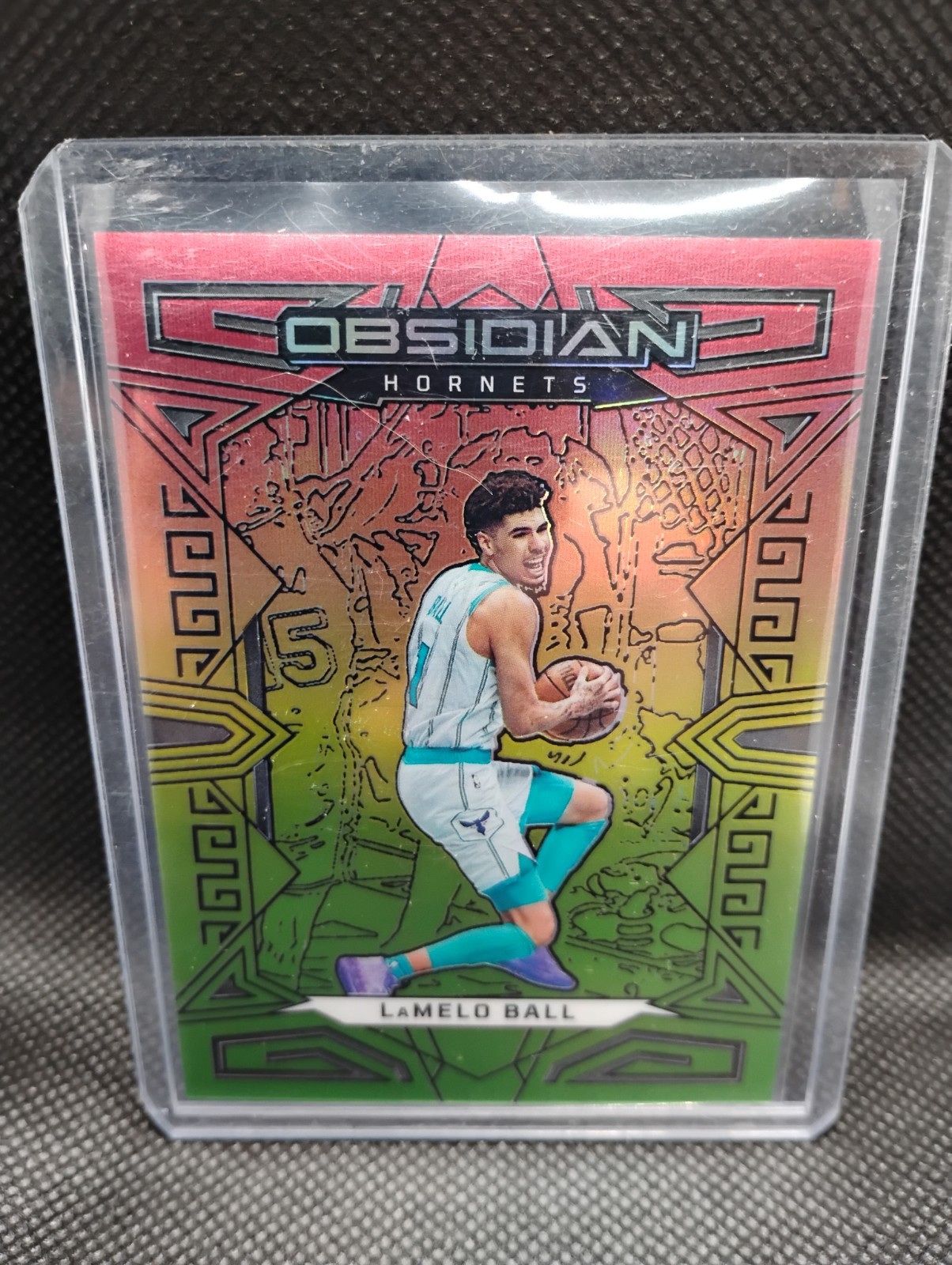 LaMelo Ball 2022 Obsidian #92 Electric Etch Red Yellow Green Flood /75 ...