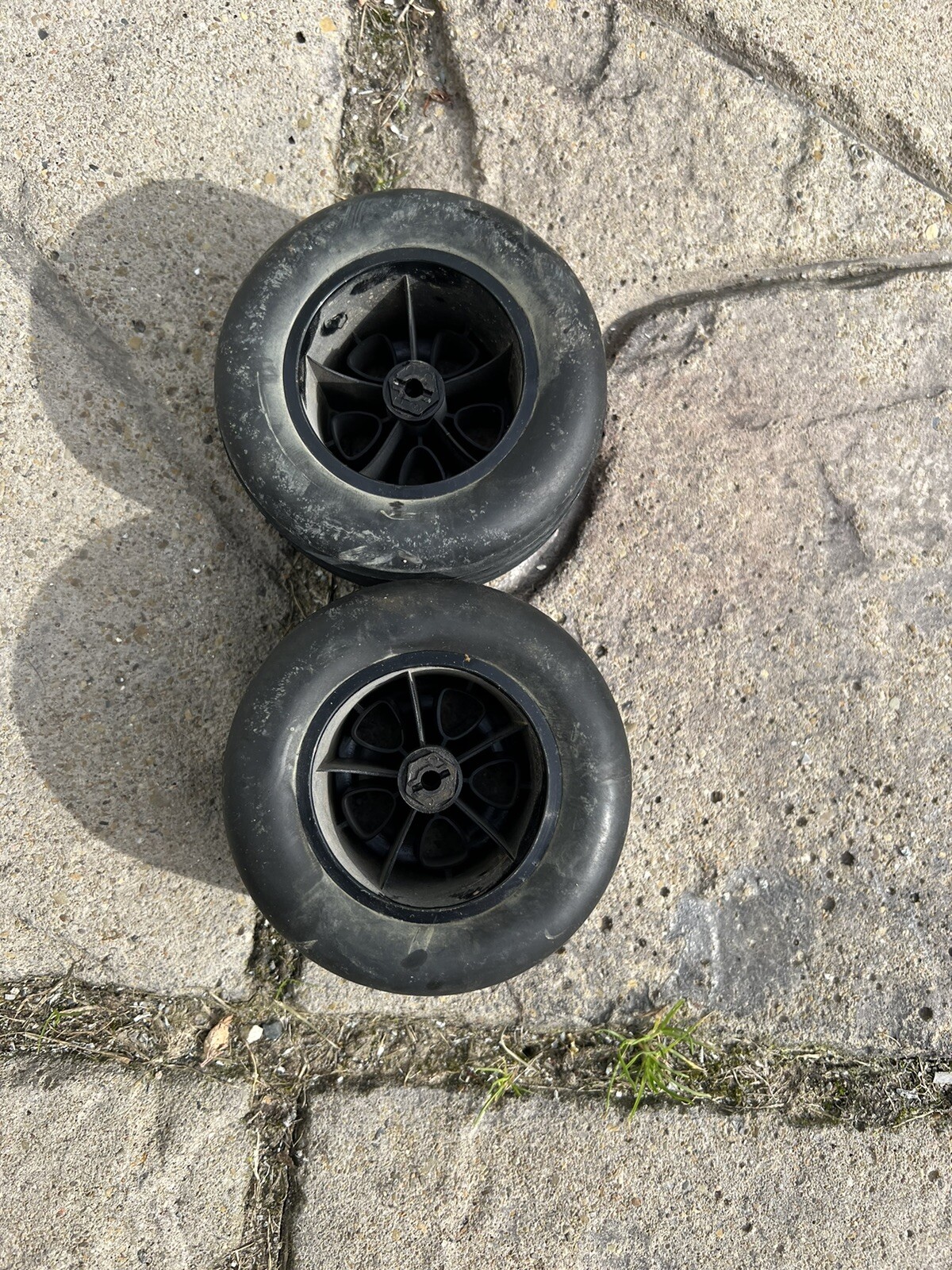 vintage associated rc10 Truck Front Tires, Rims, #2-57 | eBay