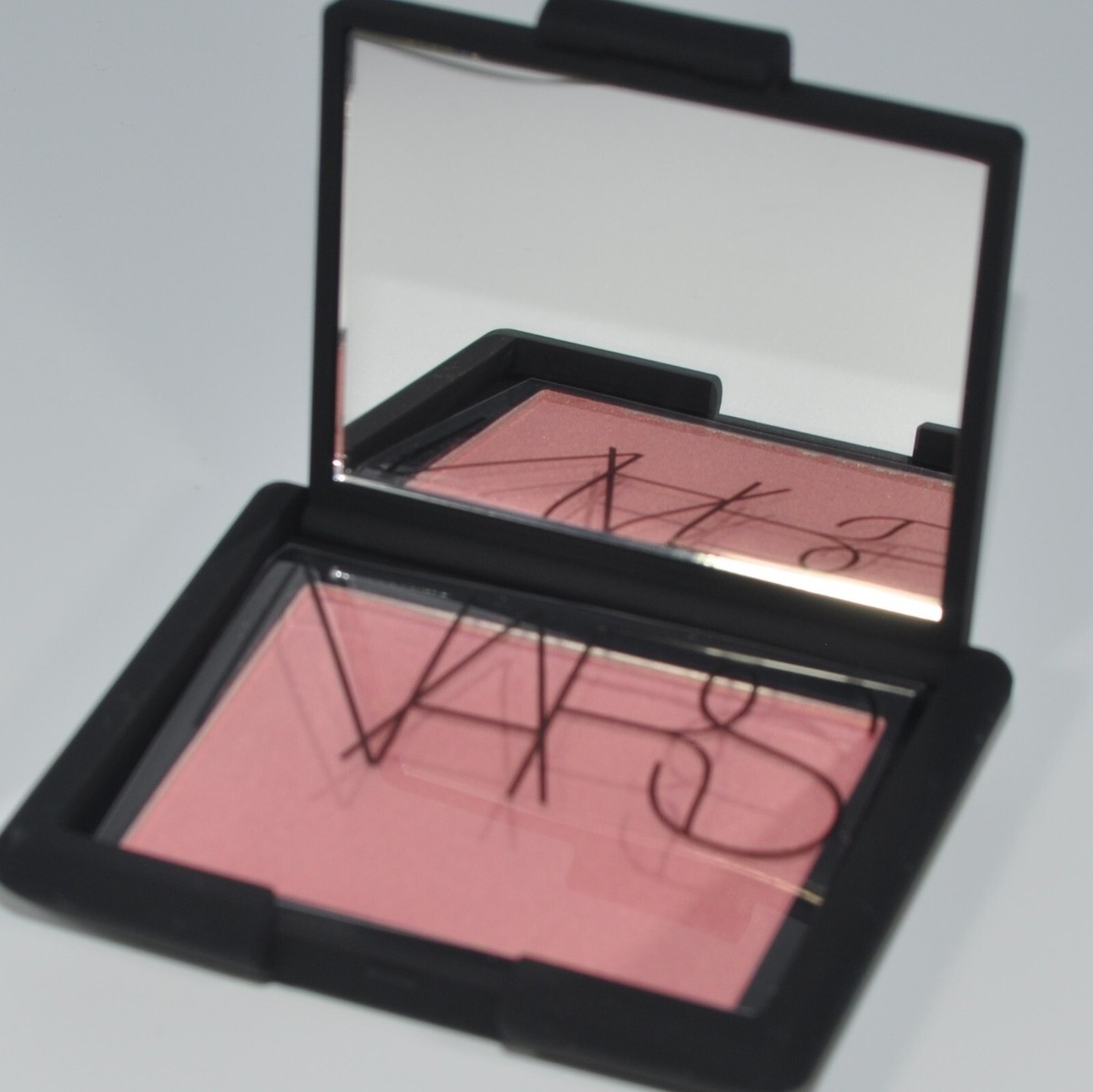 Nars Miss Libertad Rubor