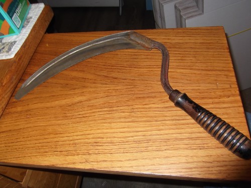 Antique Farm Hand Scythe/Sickle Black Beehive handle very nice | eBay