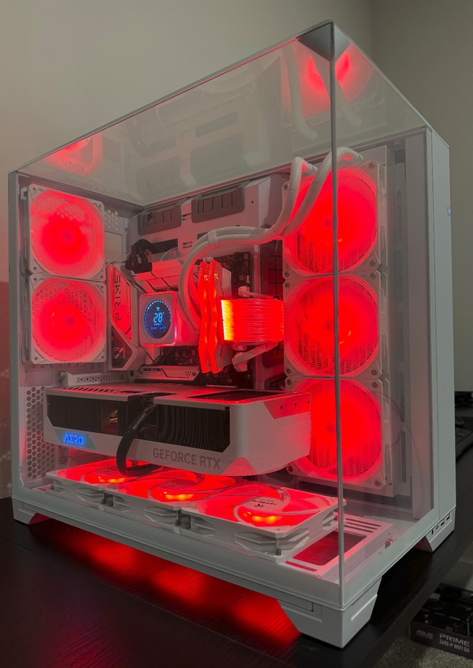 CUSTOM BUILT GAMING PC WHITE BUILD - RTX 4090 i9 14900K 64GB DDR5 4TB ...