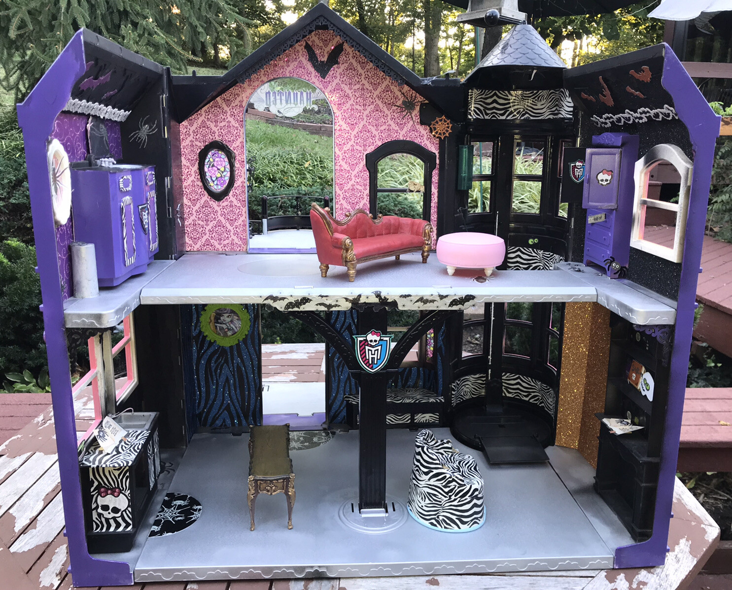 Monster High Doll House Ideas