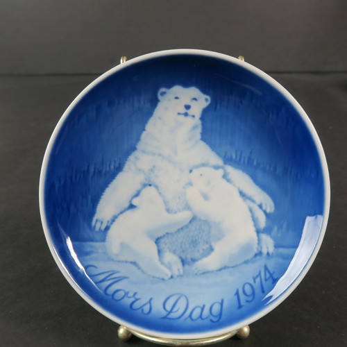 Bing Grondahl 1974 Blue & White Mars Dag 6" Polar Bear & Cub Mother's ...