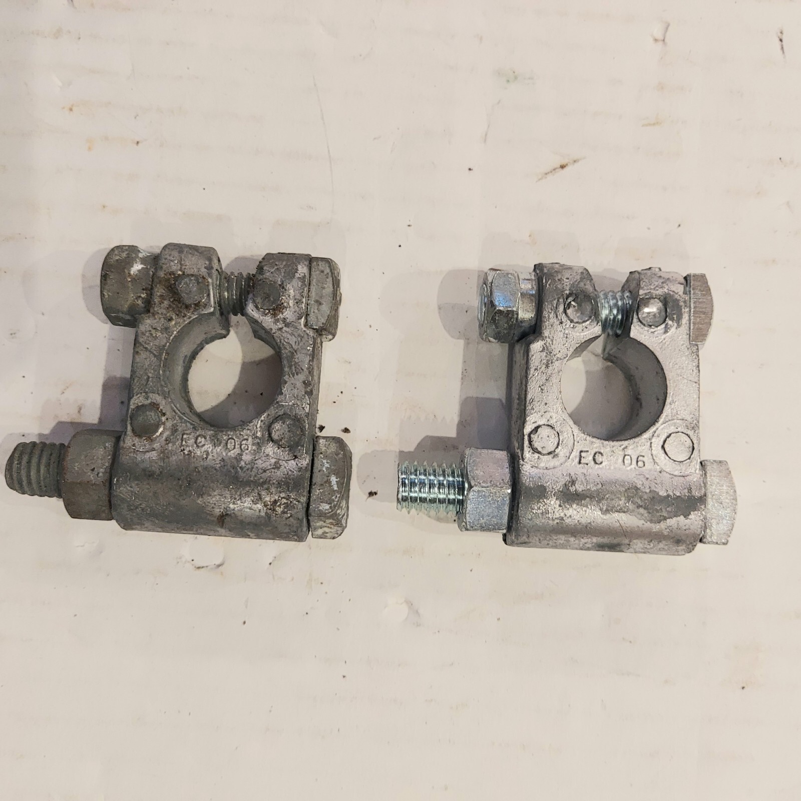 Pair Of NOS Battery Terminal Clamps Military Spec MS75004-1 MS75004-2 ...