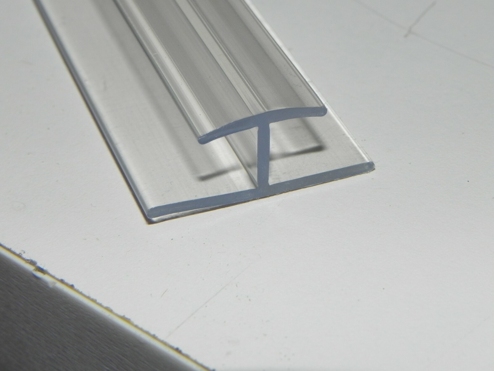 Clear H Channel 28" Fits Material 1/4" thick, For Panel-to-Panel seams ...