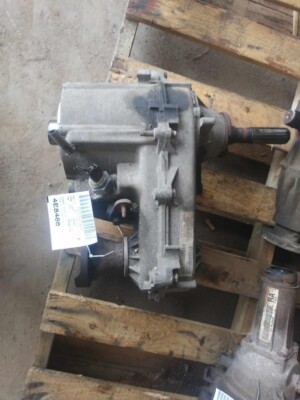 2002-2007 Jeep Liberty Transfer Case Assembly model 231 (Command Trac ...
