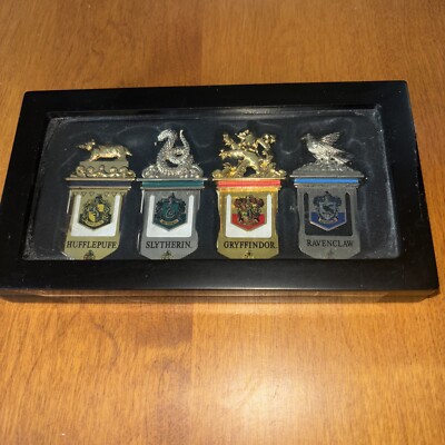 Harry Potter Hogwarts House Crests Bookmark Set - Boxed Collectable 4 ...