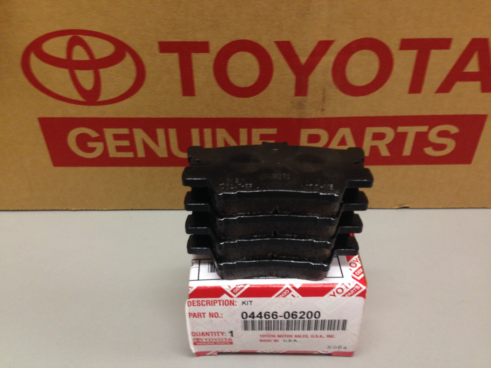 2012 - 2017 CAMRY REAR Brake Pads NEW genuine Toyota OEM 04466-06200 | eBay