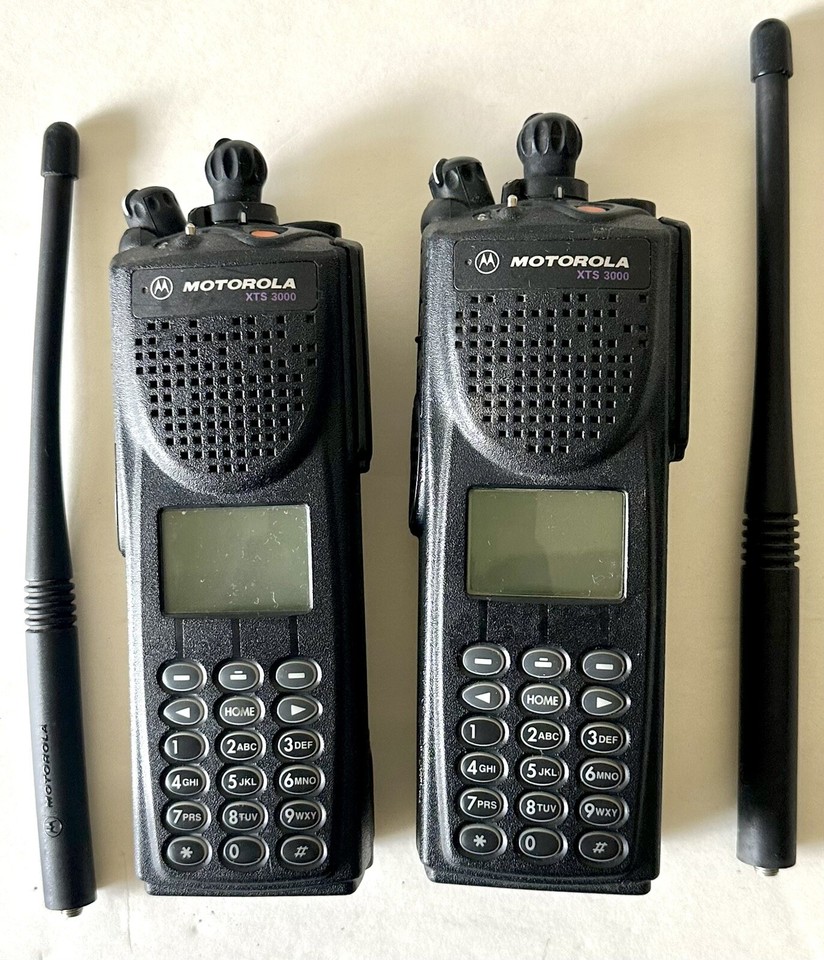 Motorola XTS3000 II VHF Digital Portable Handie Talkie Radio ...