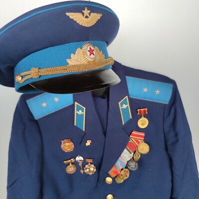 VDV AIRBORNE PARADE Soviet Army Union Ensign Officer Uniform Cap Medal ...