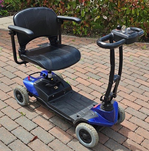 Day Strider ST1 Car Boot Mobility Scooter 4mph In Great Condition New ...