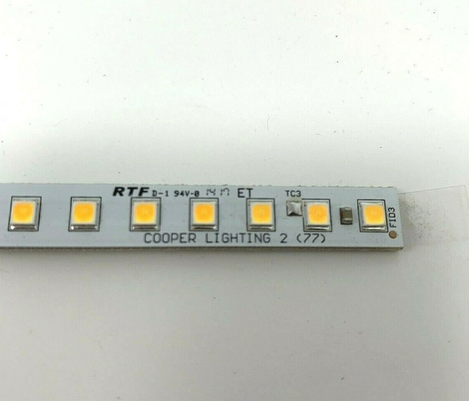 Eaton Cooper Lighting (GENUINE) RTF LED STRIP LIGHTING 23in. (77) (2 ...