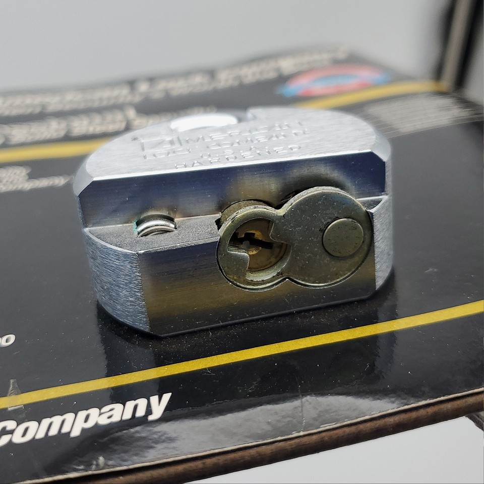American Lock Company Model 700 Padlock Cutaway Merchandise Display ...
