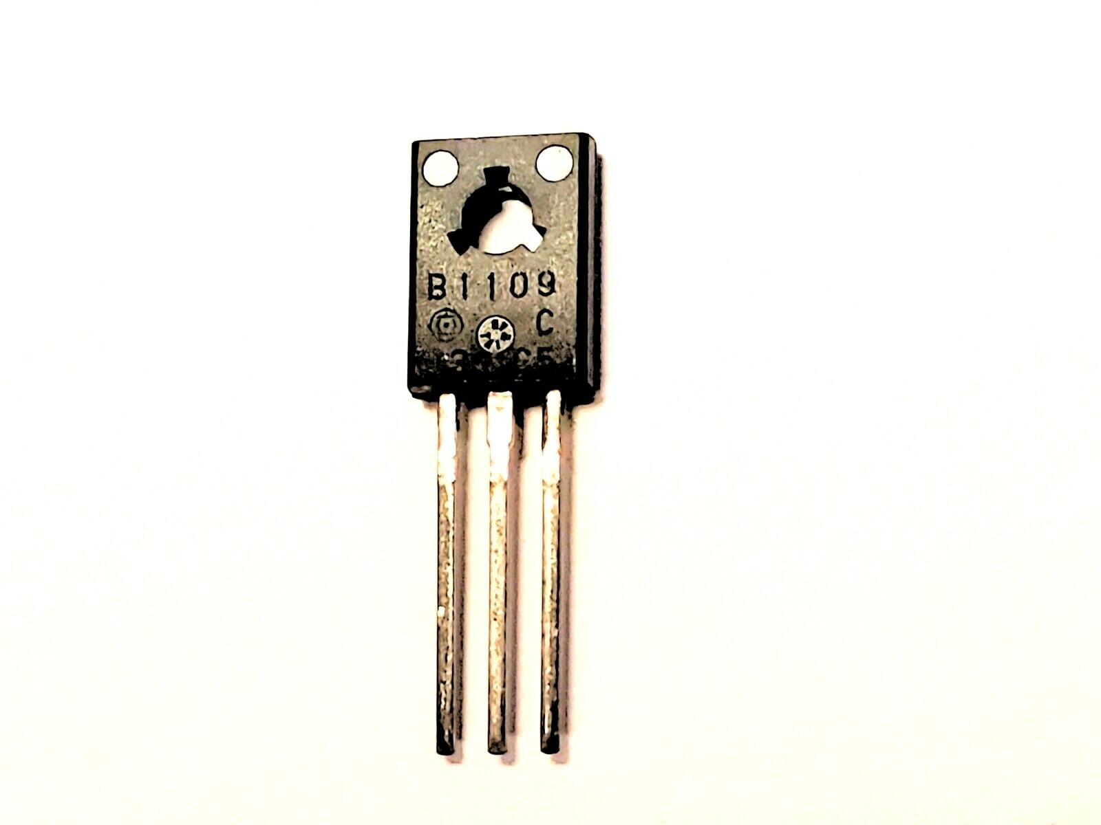 2SB1109+Transistor+Silicon+PNP+-+Case+To126+Make+Hitachi for sale ...