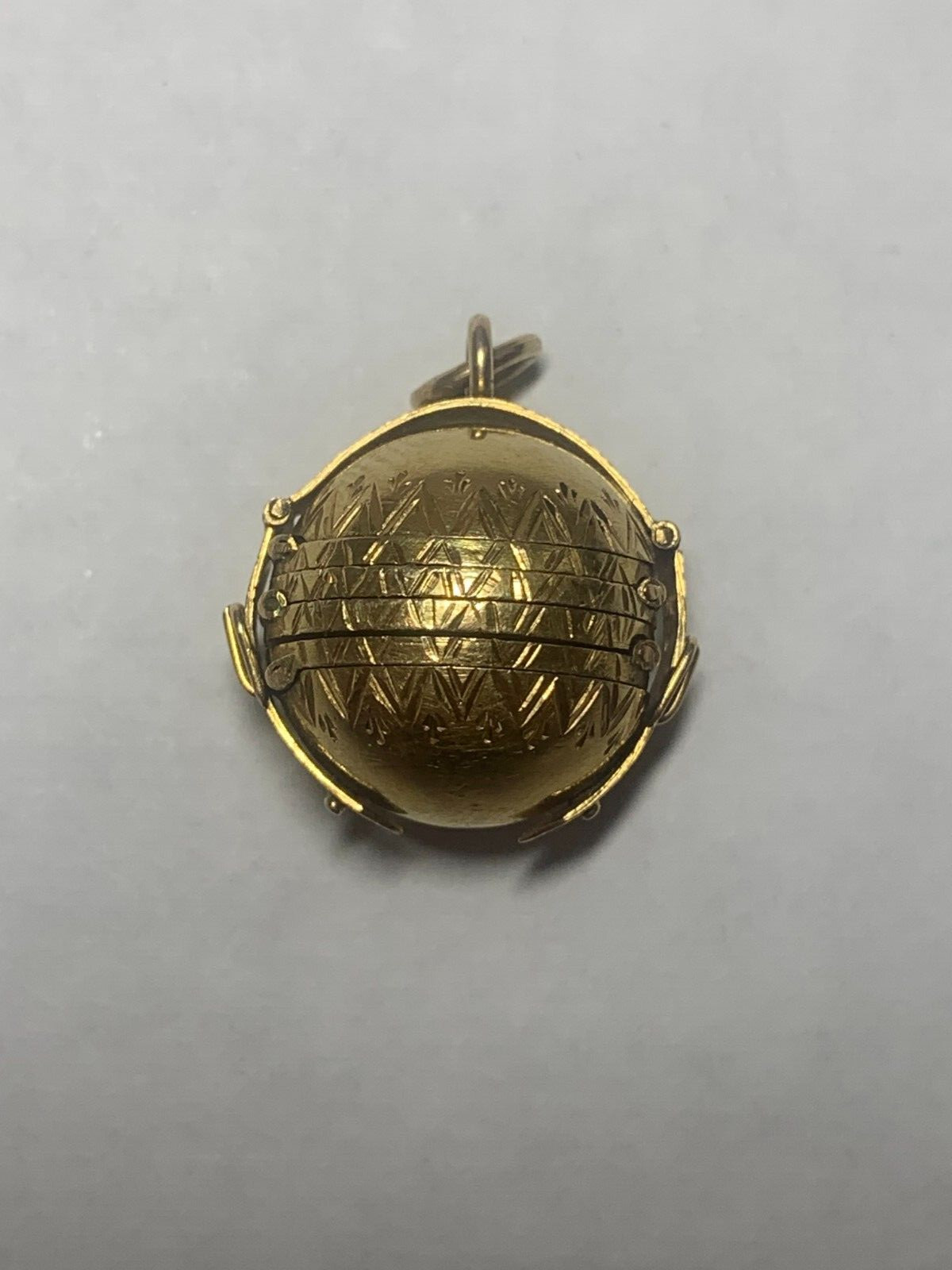 Antique Victorian 6 Picture Ball Orb Locket Pendant 1… - Gem