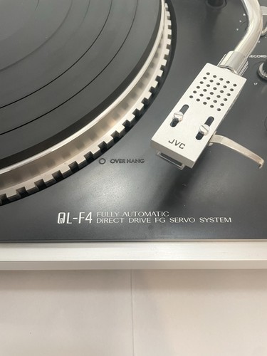 JVC VICTOR QL-F4 TURNTABLE Quartz Lock Direct Drive Empire 2000 E/III ...