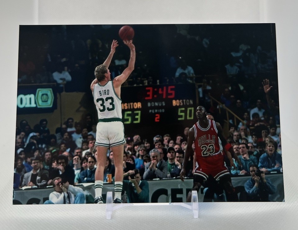 Larry Bird Jump Shot Over Michael Jordan - 4x6 Photo - Legends 🔥🔥 | eBay