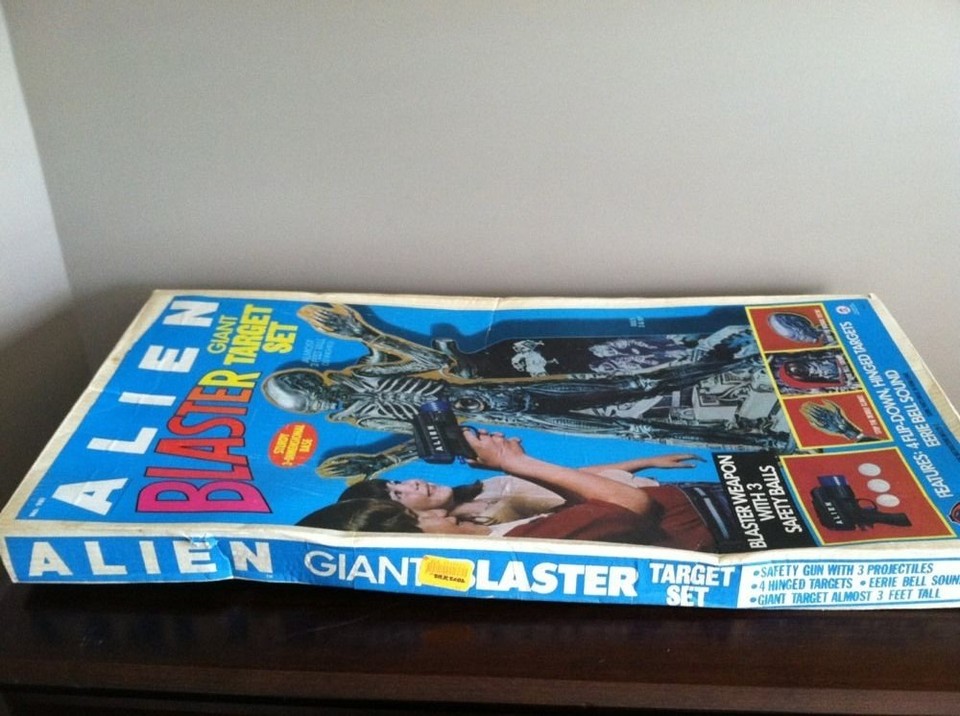 ALIEN 1979 BLASTER GIANT target Set Kenner HG toys rare BOXED Near ...