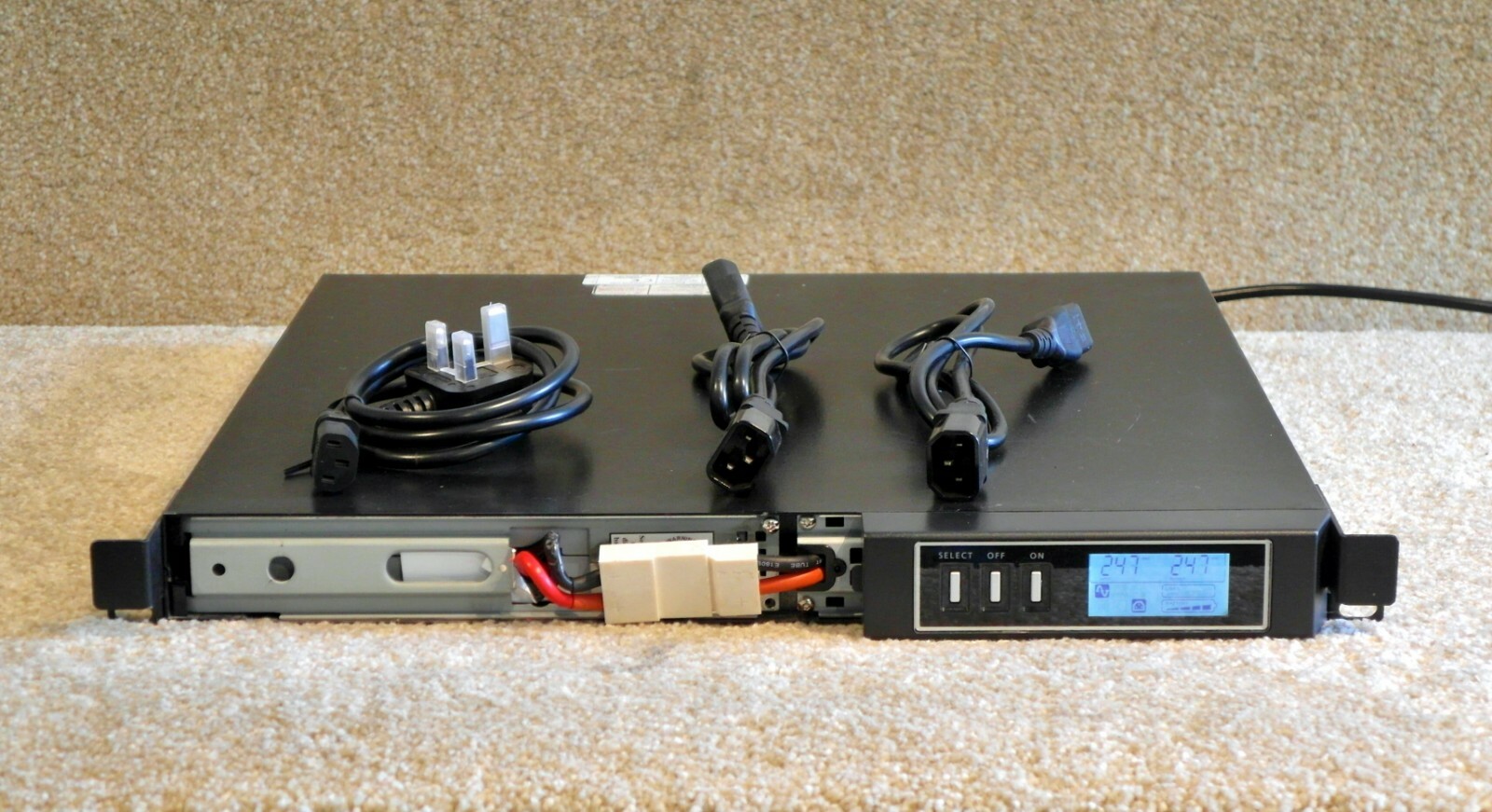 Riello DVR 1100 UPS Rack-Mount 1u - 1100VA - | Grelly UK