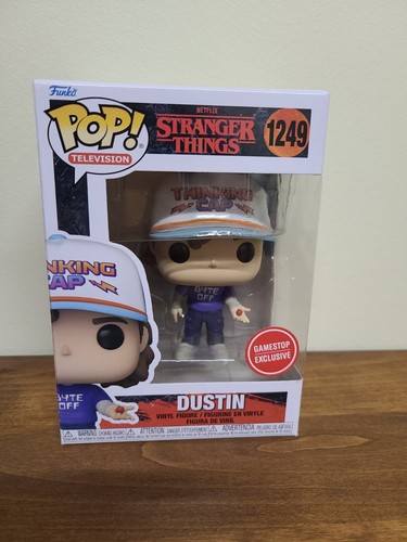 Funko Pop! TV - Stranger Things: DUSTIN #1249 (Byte Off) #1249 SE ...