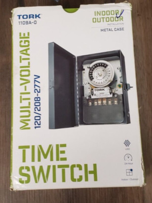 TORK 1109A-O 120-277V 40A Multi-Volt Mechanical Lighting Switch Timer ...