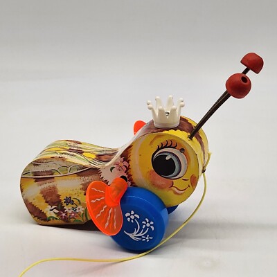 Vintage 1958 Fisher-Price QUEEN BUZZY BEE 444 Wood Pull Toy Works Great ...