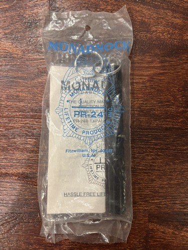 Vintage Hard Plastic Monadnock Fitzwilliam NH Mini Baton Club Keychain ...