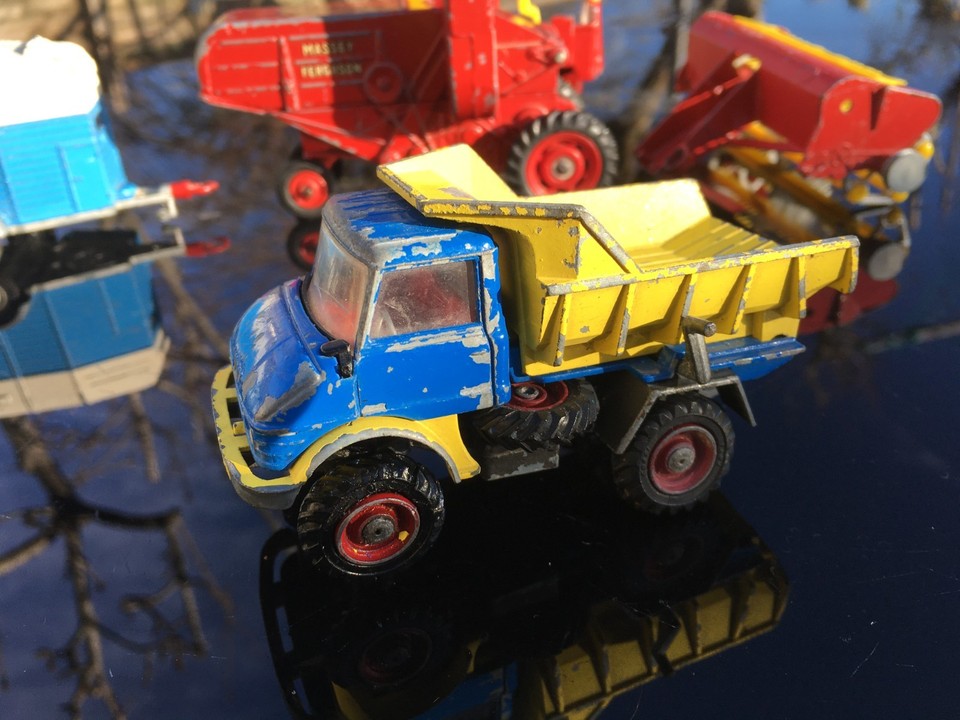 Corgi Diecast Job Lot HORSE BOX, DUPPER TRUCK ,780 COMBIE FOR SPARES ...