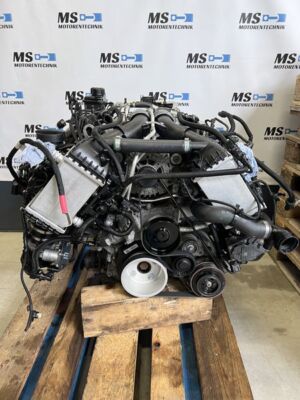 BMW G30 F90 M5 F91 M8 4.4i V8 Engine S63B44B S63 Complete | eBay