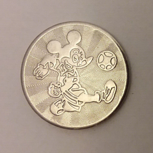Mickey Mouse Slot Pachisuro Pachinko Game Token 25mm | eBay