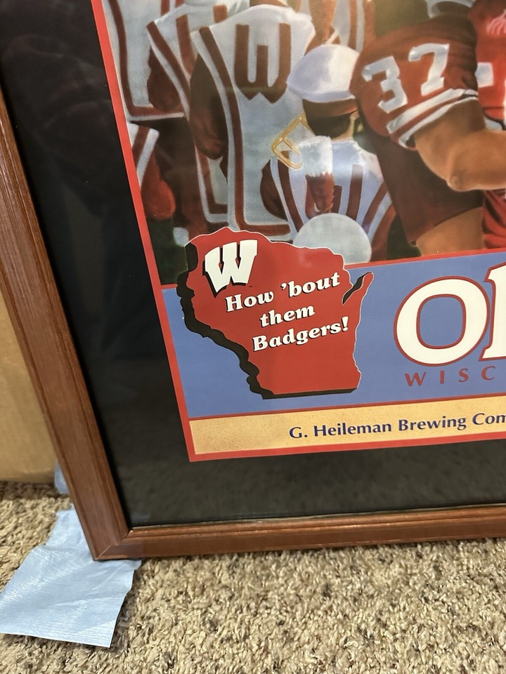 New Framed Wisconsin Badgers Football ALVEREZ Old Style Beer Sign ...