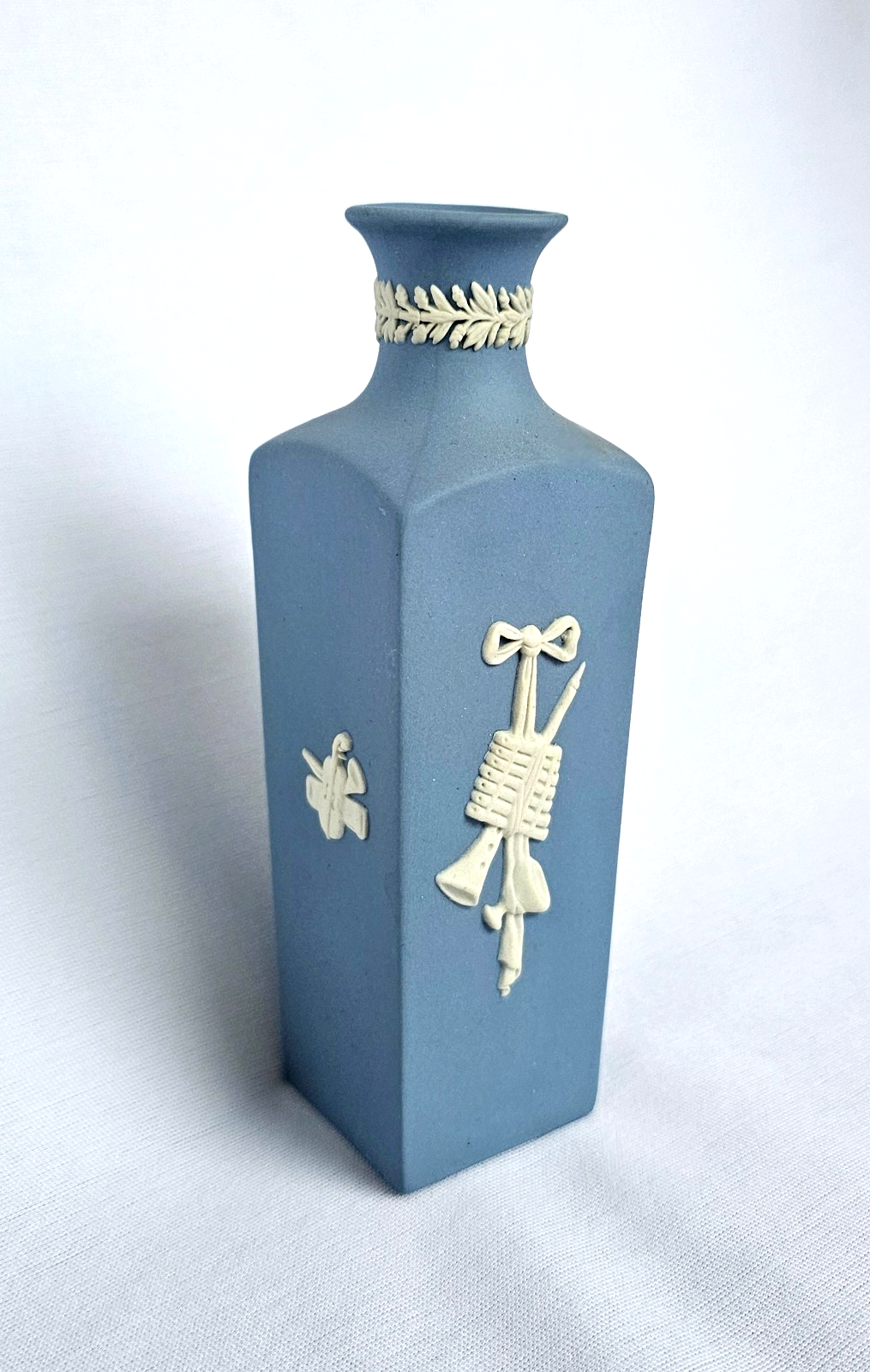 Wedgwood Blue Jasperware Cabinet Vase Music Instruments 5 1/2" Cameo ...