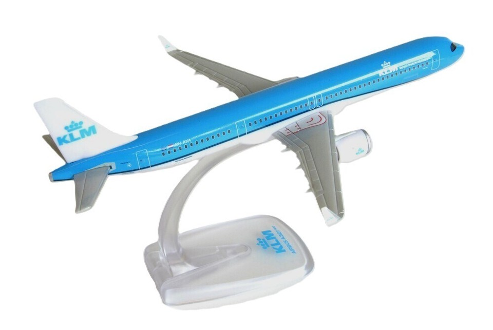 PPC KLM Royal Dutch Airlines Airbus A321neo PH-AXA Desk Model 1/200 AV ...