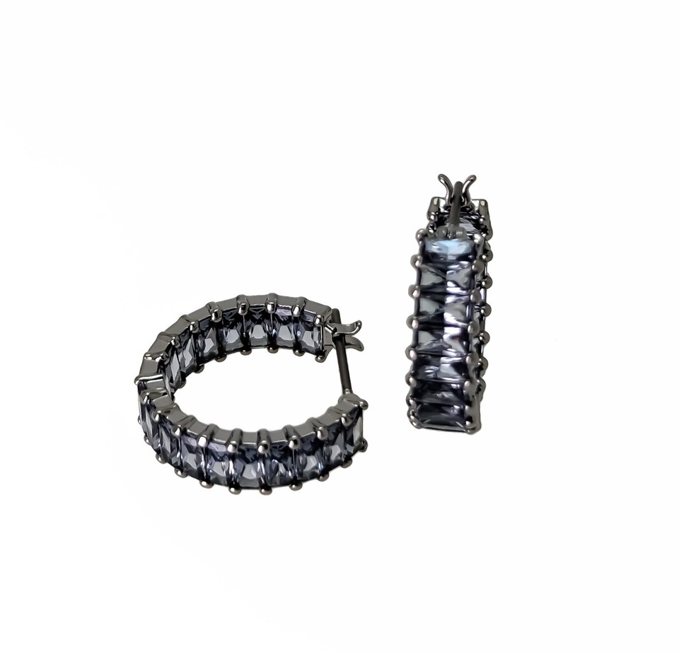 New in Gift Box SWAROVSKI Brand 5658650 Ruth Gray Crystals Matrix hoop ...